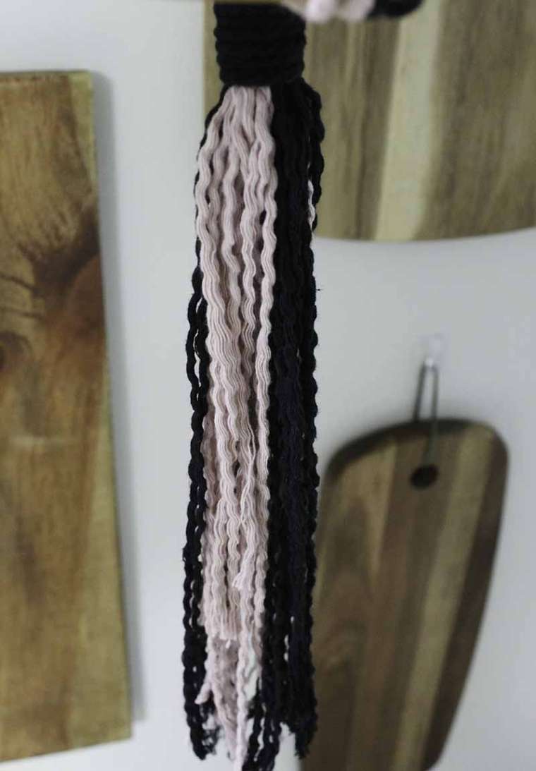 How to Straighten Macrame Fringe and Keep it That Way - Macra-Made