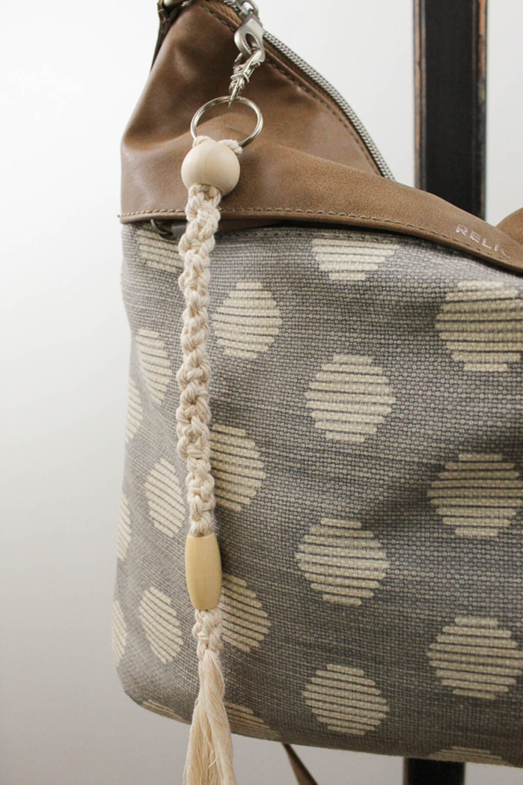 5 Easy Macrame Keychains in 5 Minutes - Macra-Made